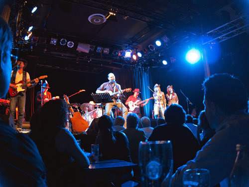 Ringl on Fire – oder: Freunde unter sich - CIB Group